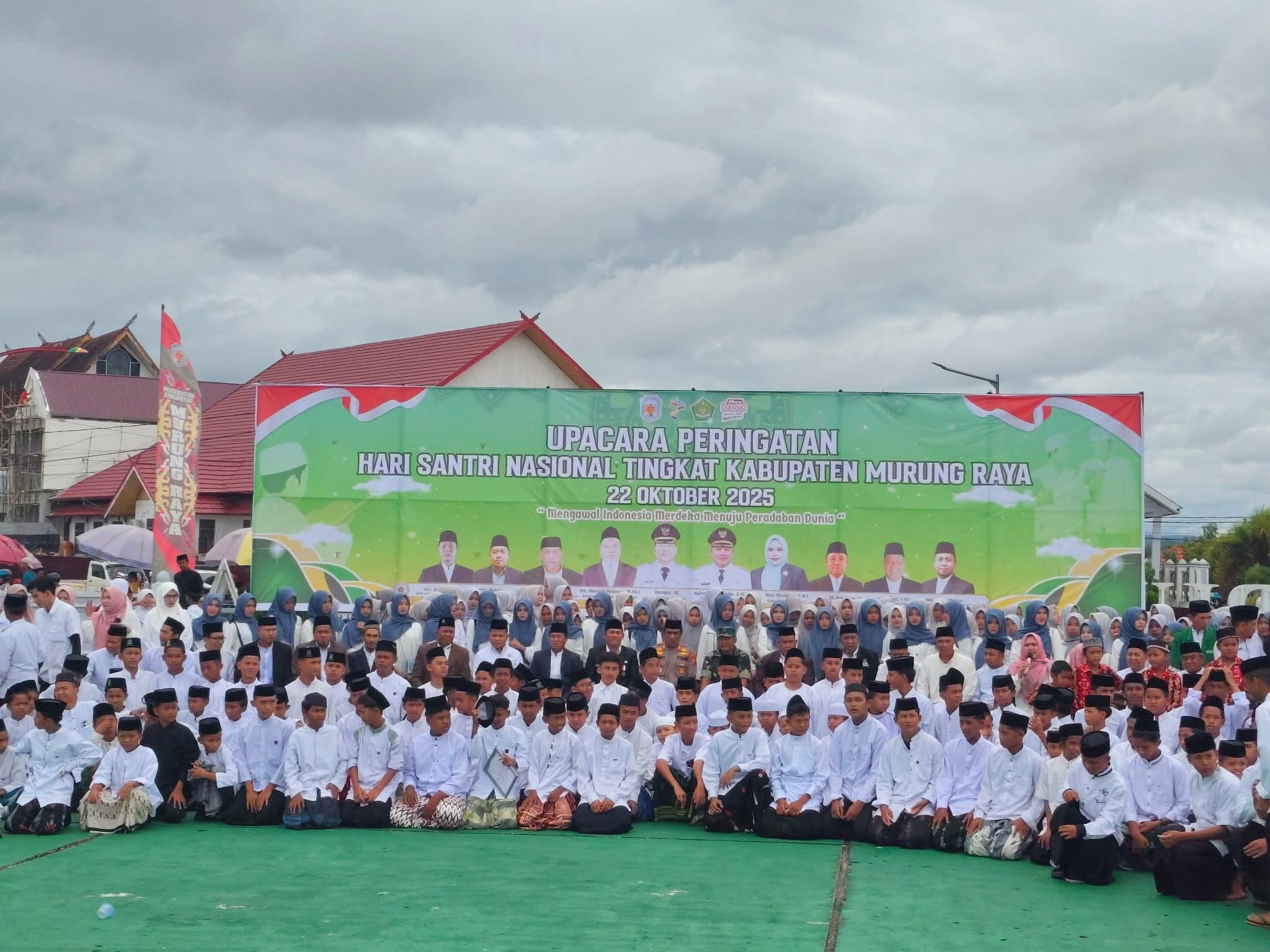 Upacara Hari Santri Nasional 2025 di Murung Raya Berlangsung Khidmat ...